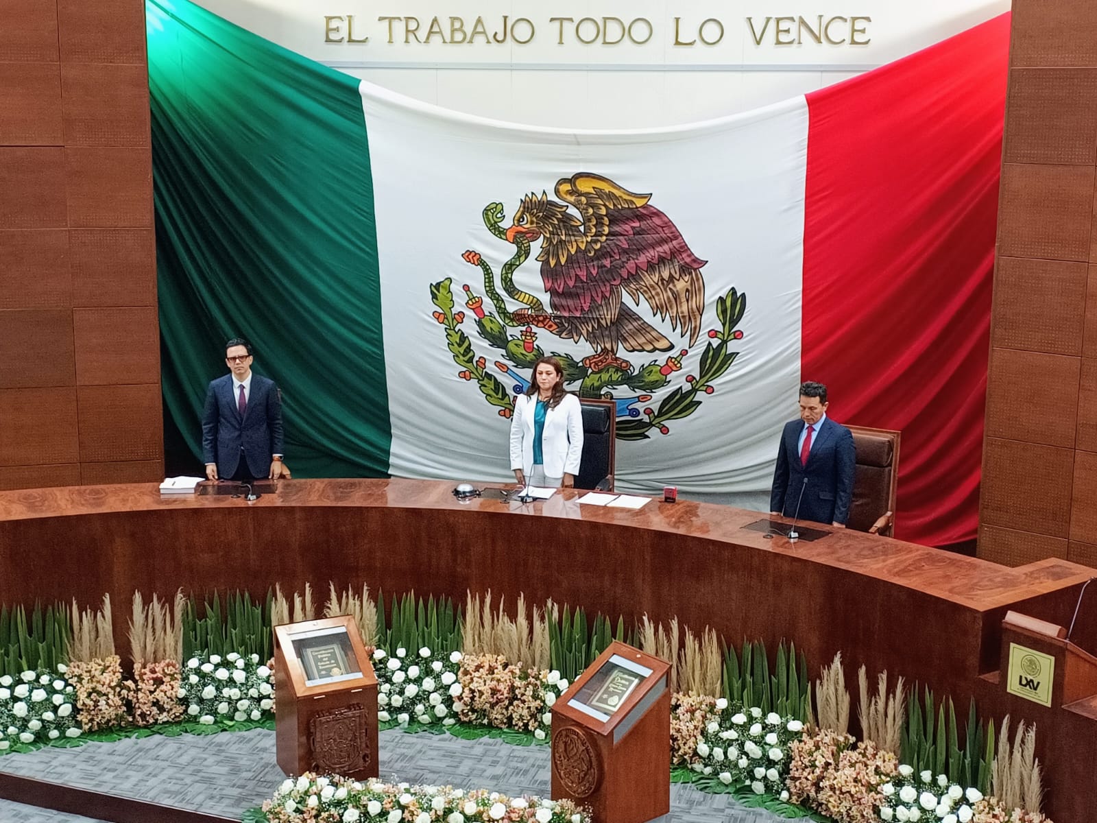 La Chirimba // Inicia la pasarela - Lalalá News